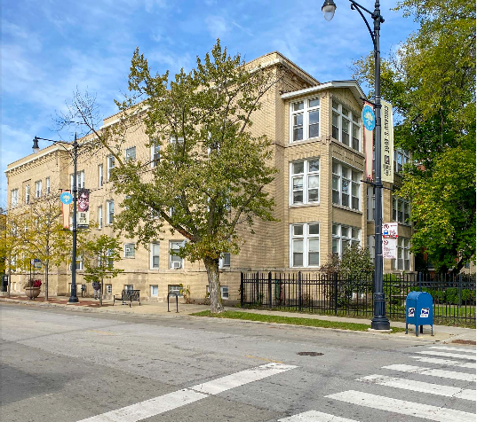 Becovic Chicago North Side Apartments